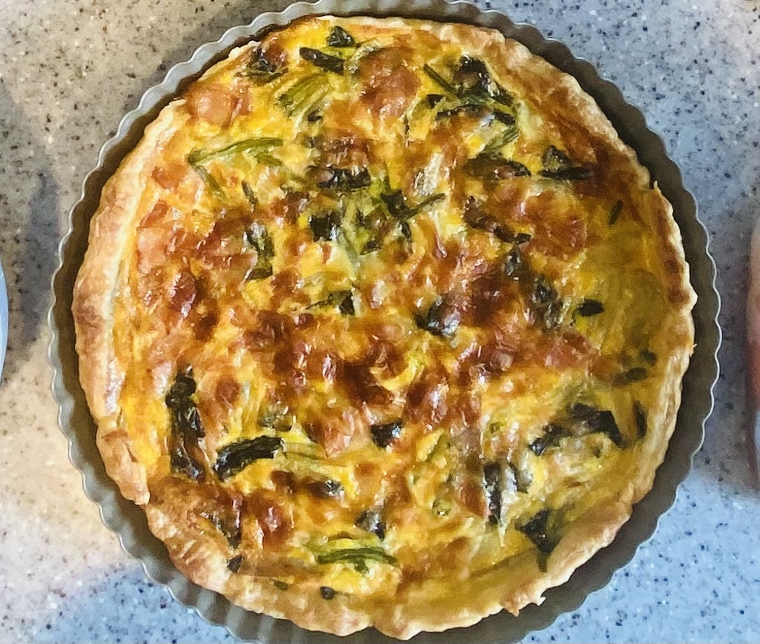 ちょっとオシャレに♪ほうれん草のキッシュ: 家事代行マリコさんの今日のお料理